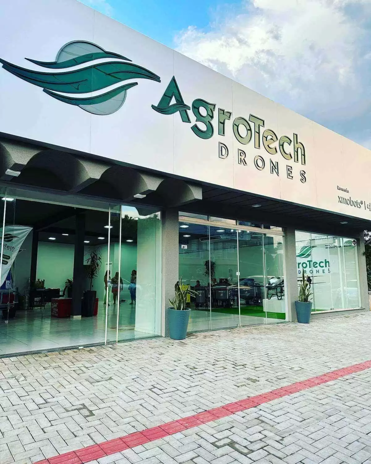 AgroTech Drones - Agência Carti